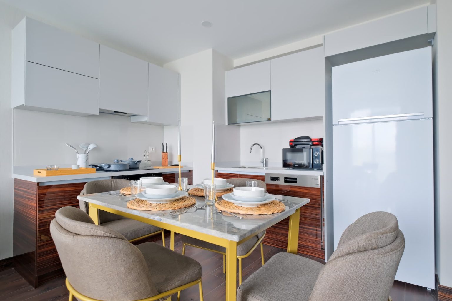 NEW INN | Furnished Apartments for Rent in Hotel Comfort and Their Prices
